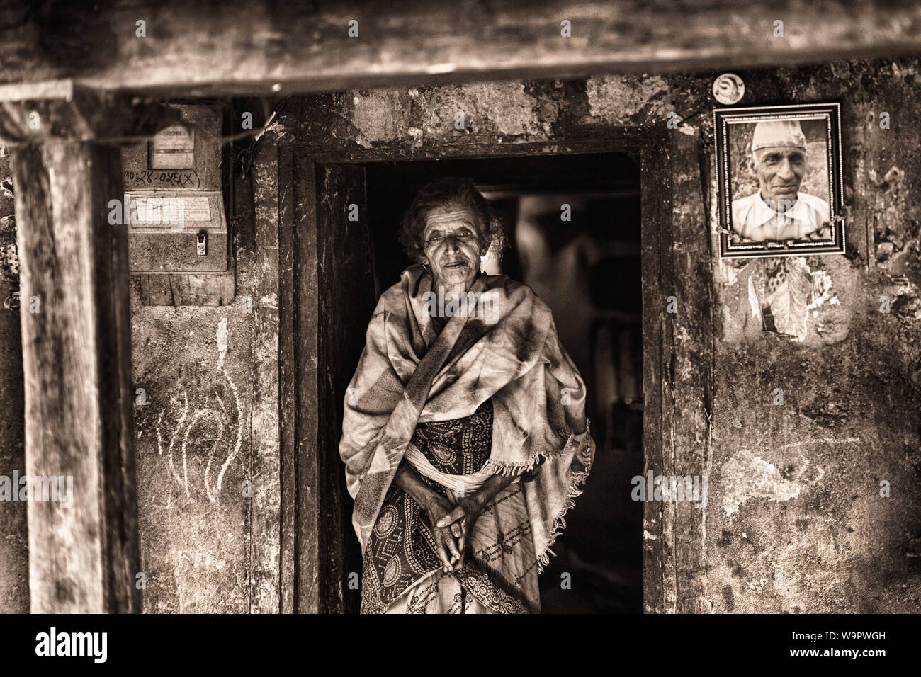 Nepali fine art portraits hi-res stock photography and images - Alamy