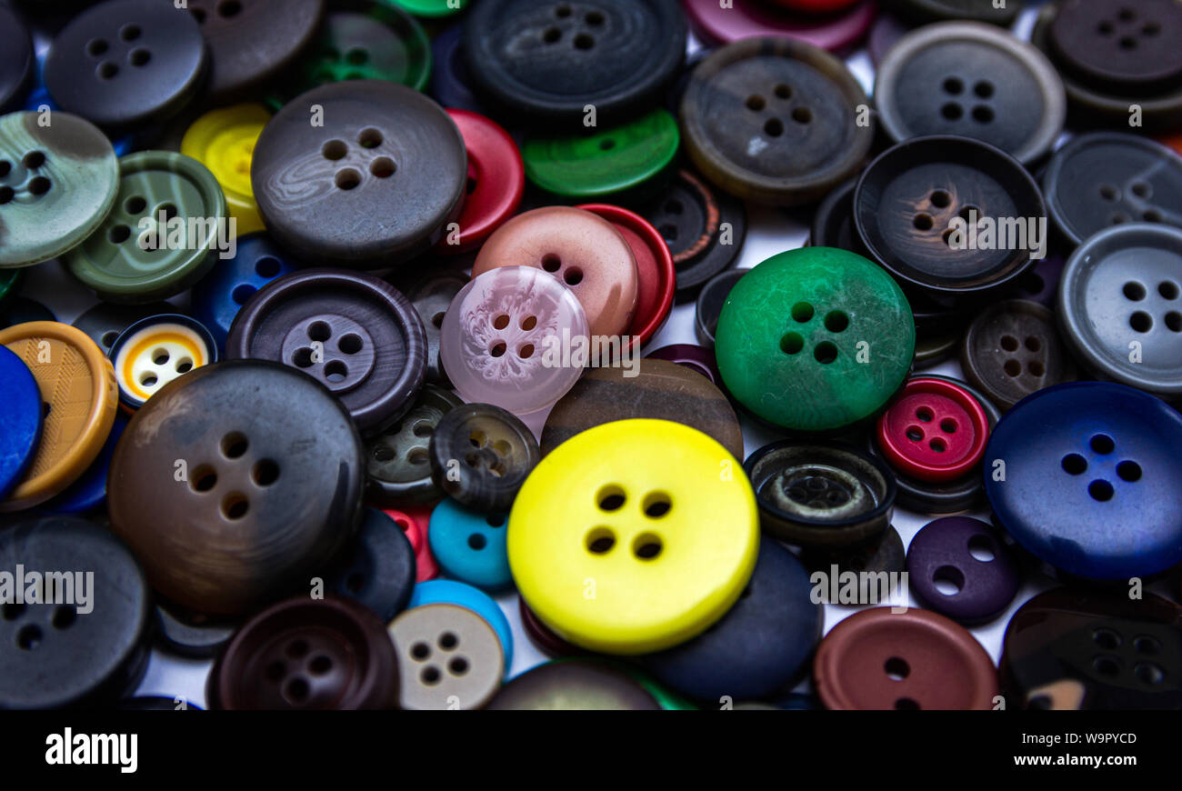 Mixed color plastic shapes hi-res stock photography and images - Alamy