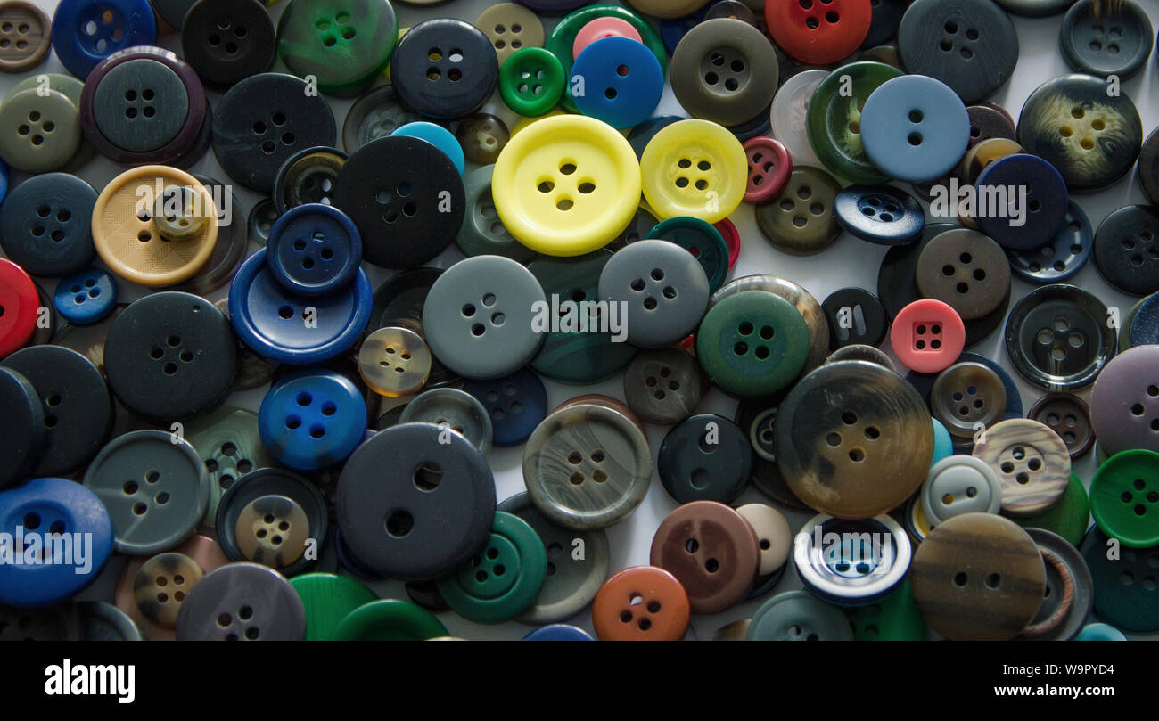 Mixed color plastic shapes hi-res stock photography and images - Alamy