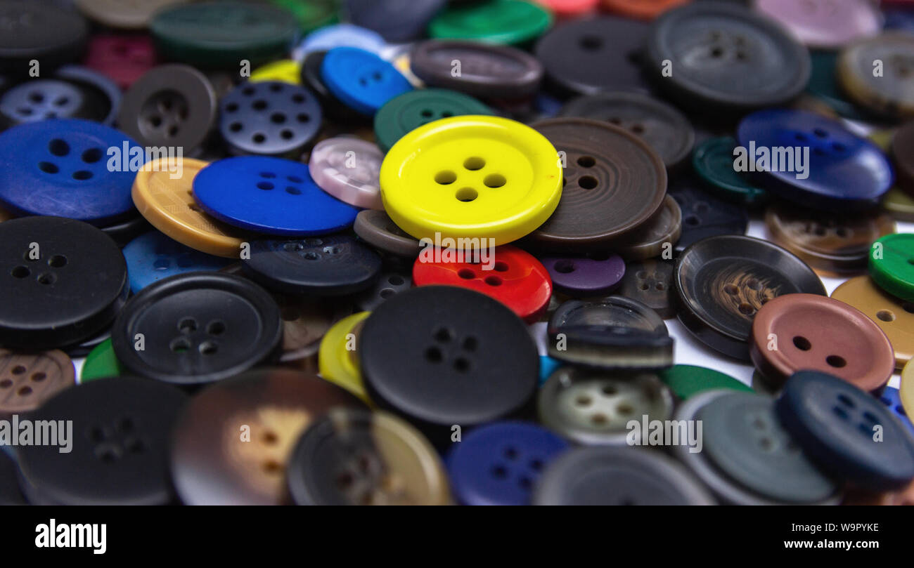 Mixed color plastic shapes hi-res stock photography and images - Alamy