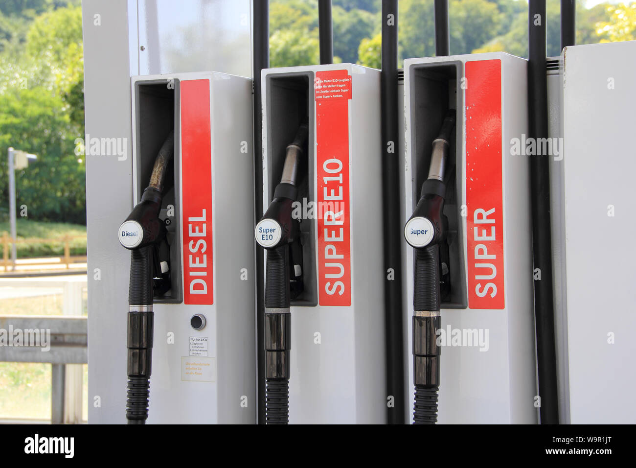 Super 98 hi-res stock photography and images - Alamy