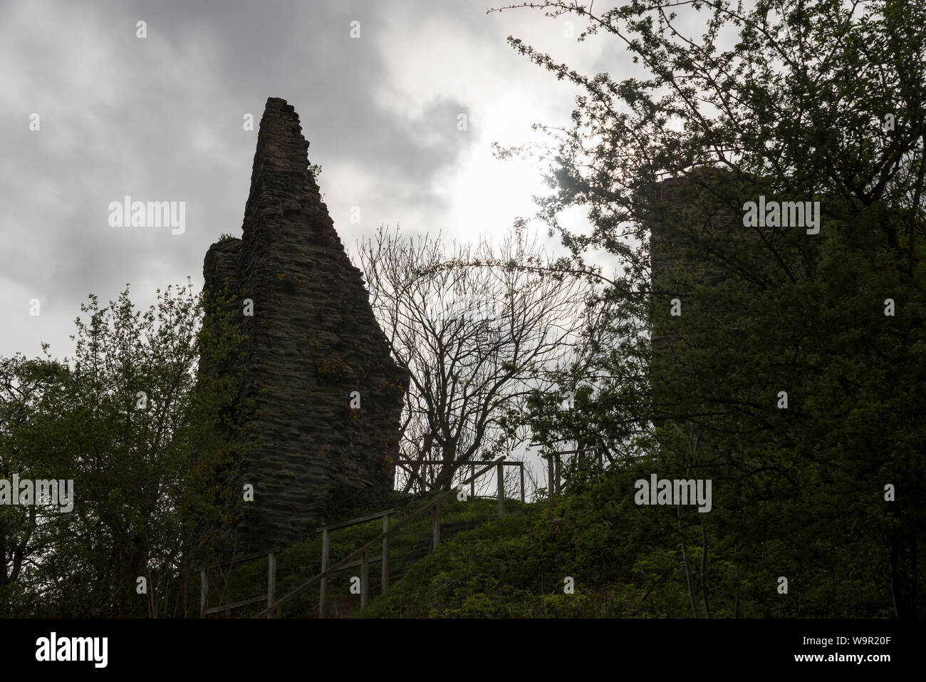 Wigmore castle near Ludlow in Herefordshire, England. A ruined medieval ...