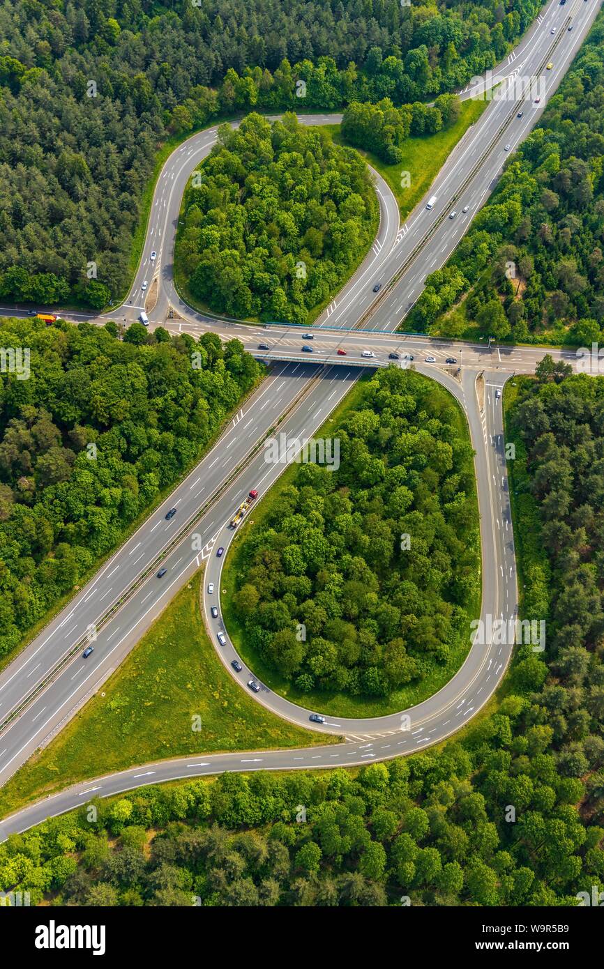 Freeway entrance ramp hi-res stock photography and images - Alamy