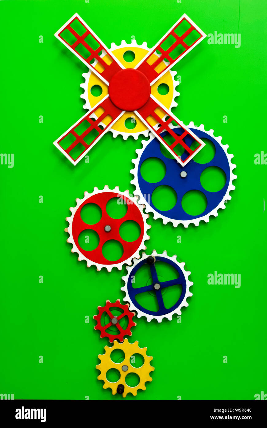 Gear train hi-res stock photography and images - Alamy