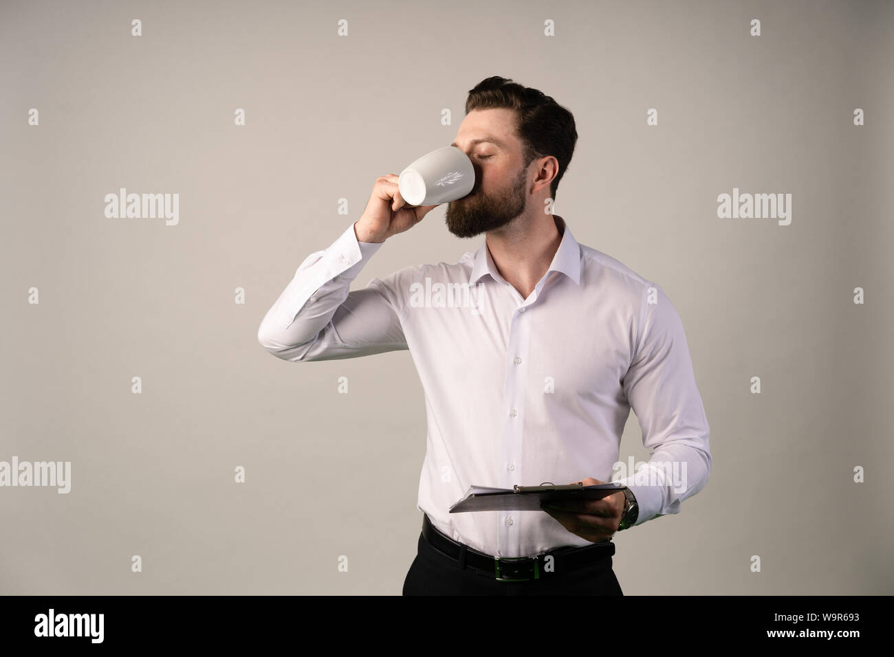 Intelligent man hi-res stock photography and images - Alamy