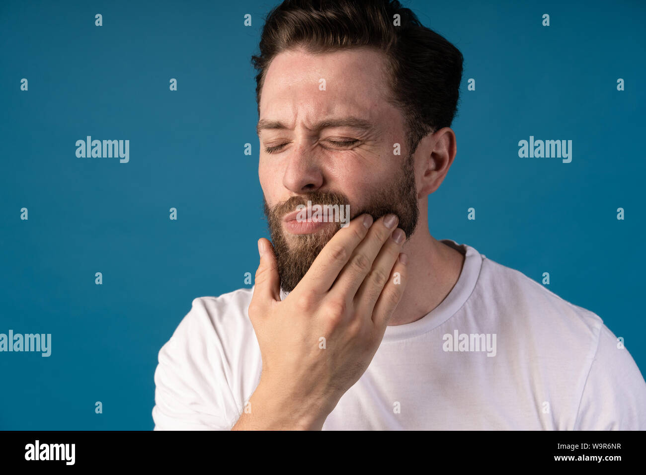 Toothpain hi-res stock photography and images - Alamy