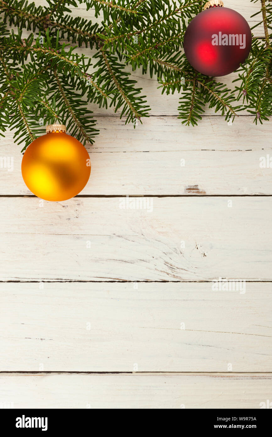 Yellow Baubles High Resolution Stock Photography and Images - Alamy