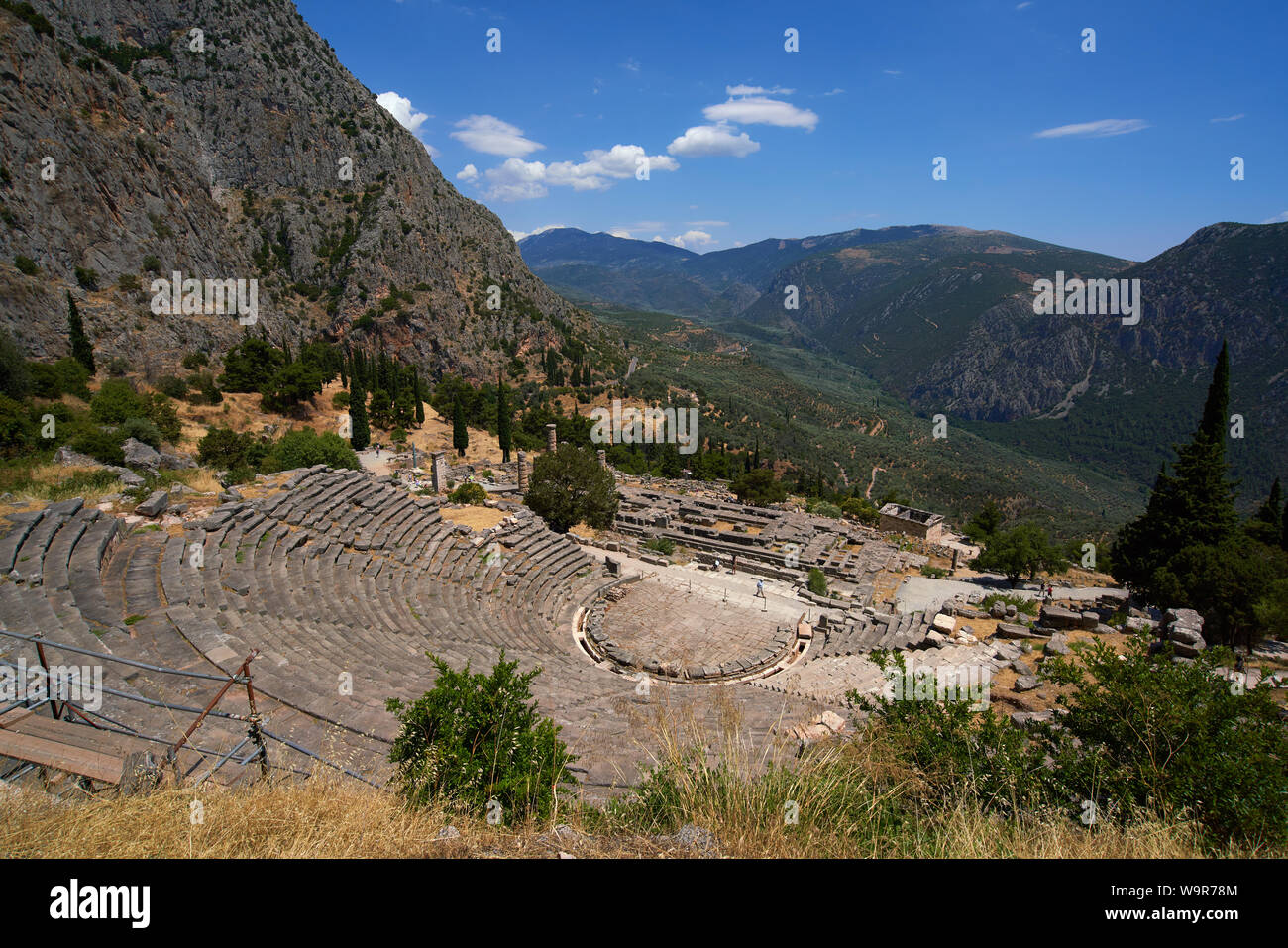 Ancient theater in delphi hi-res stock photography and images - Alamy