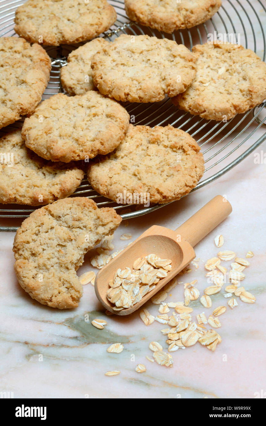 Rolled oats cookies hi-res stock photography and images - Alamy