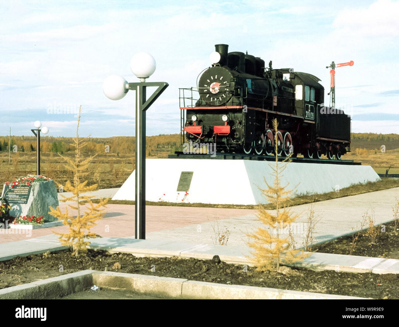 Salekhard, Russia - 15 July 2007: Monument to a locomotive in the city ...