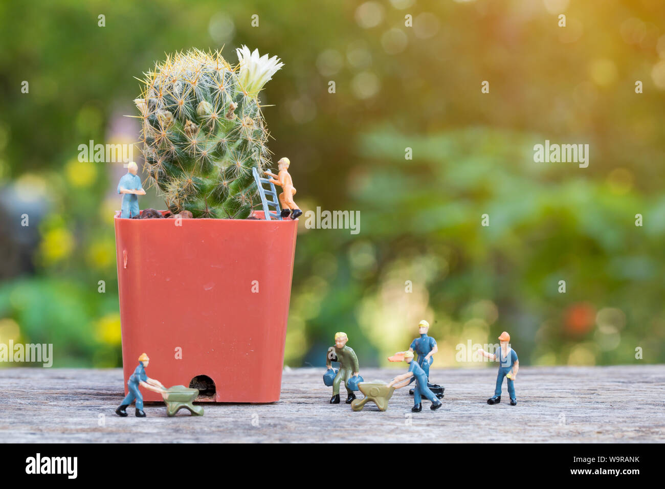 Miniature people working hi-res stock photography and images - Alamy