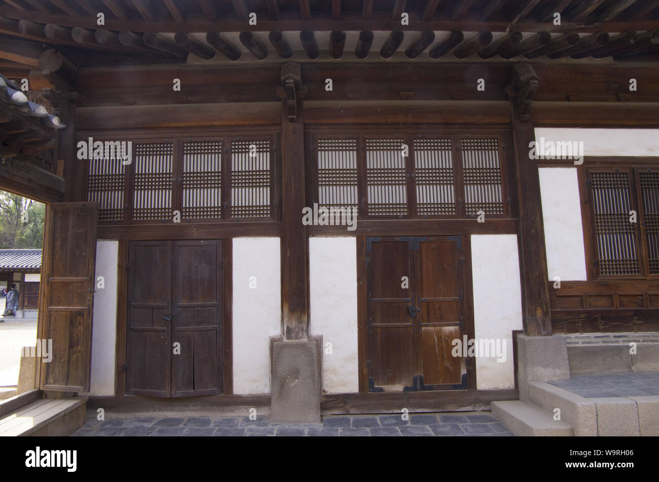 korean traditional windows fitting Stock Photo - Alamy