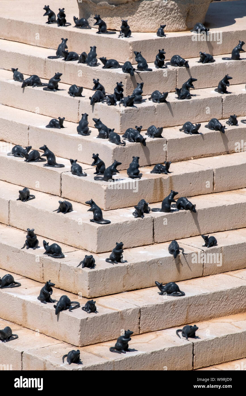Mice in The Temple of Apollon Smintheion Stock Photo - Alamy