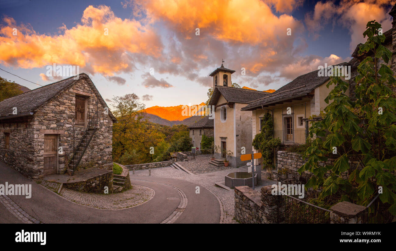 Dorf Bordei TI *** Local Caption *** Stock Photo - Alamy