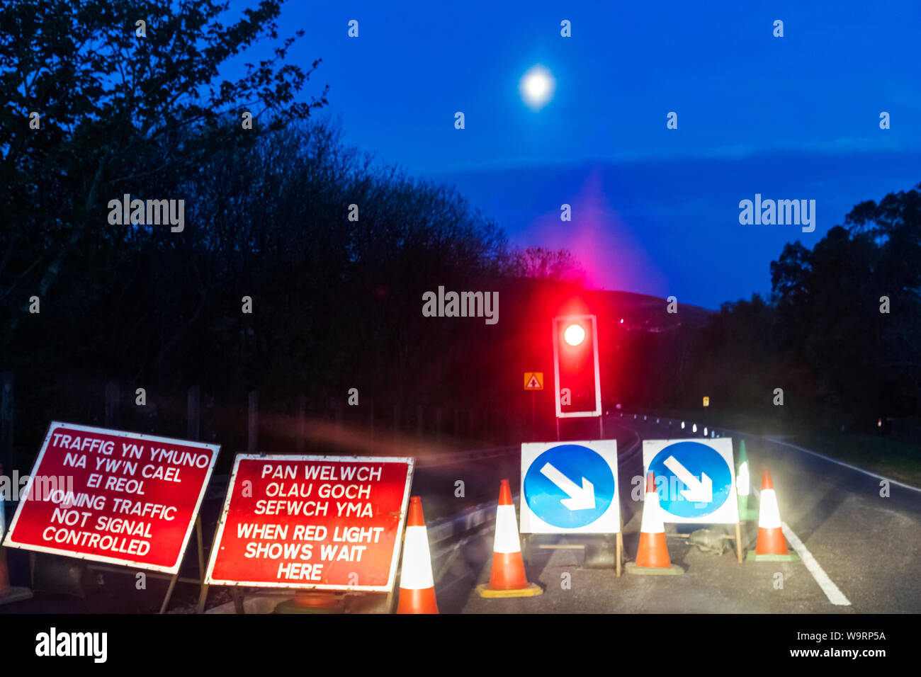 Wales, Gwynedd, Snowdonia National Park, Dual Language Roadworks Sign ...