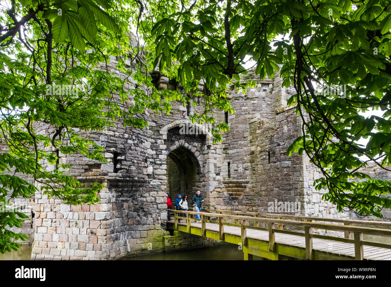 Beaumaris castle entrance hi-res stock photography and images - Alamy