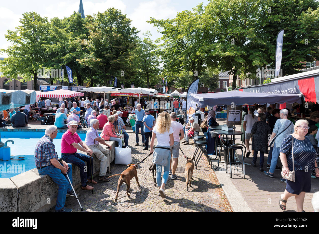 Putten hi-res stock photography and images - Alamy