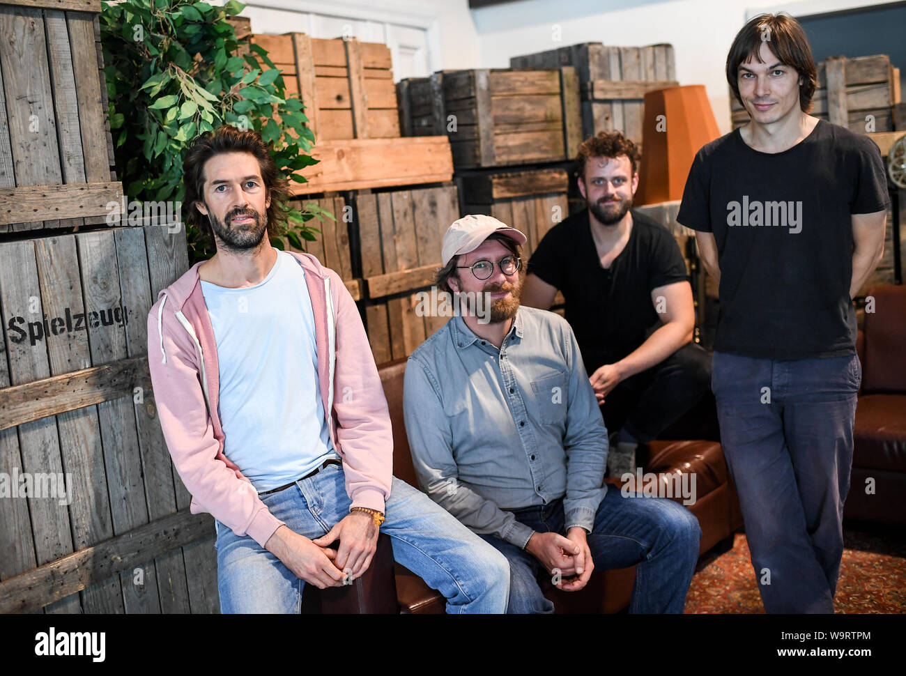 Berlin, Germany. 14th Aug, 2019. Felix Weigt (l-r), musician Max ...