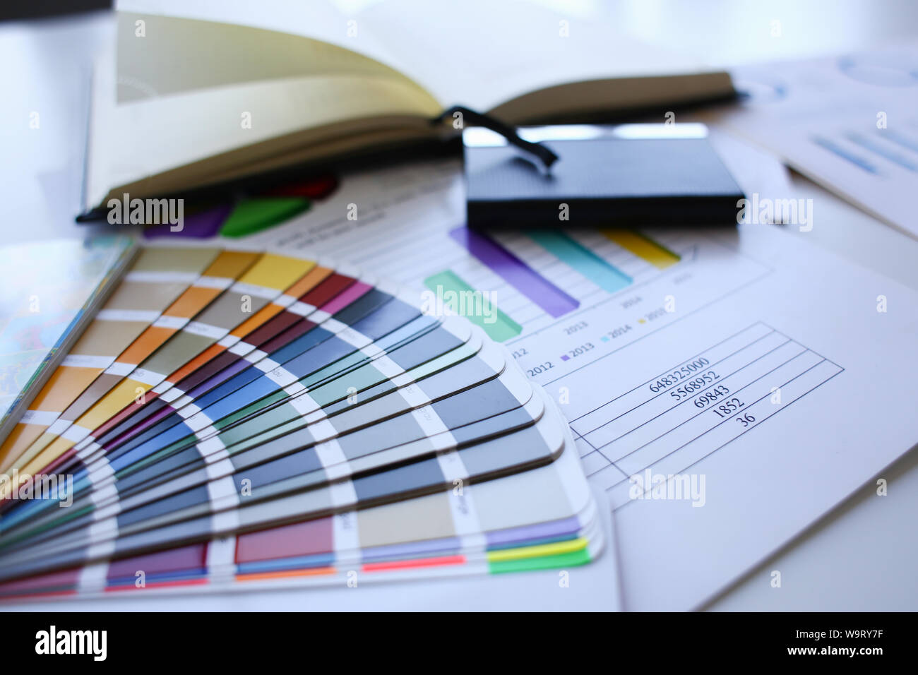 Color print of pantone statistics offset Stock Photo - Alamy