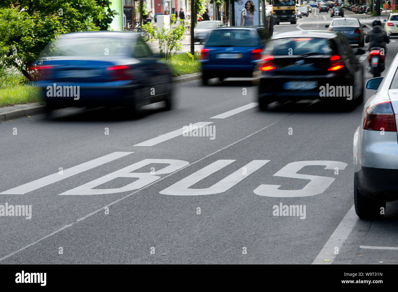 Bus lanes hi-res stock photography and images - Alamy