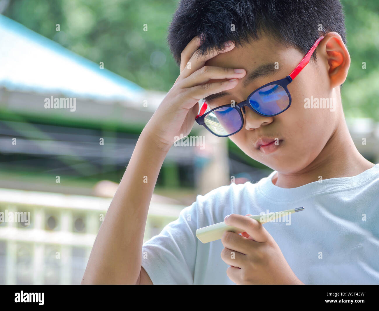 Comforting Child High Resolution Stock Photography and Images - Alamy