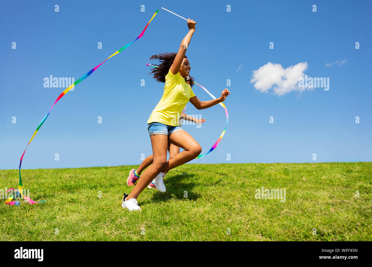 Kids profile hi-res stock photography and images - Alamy