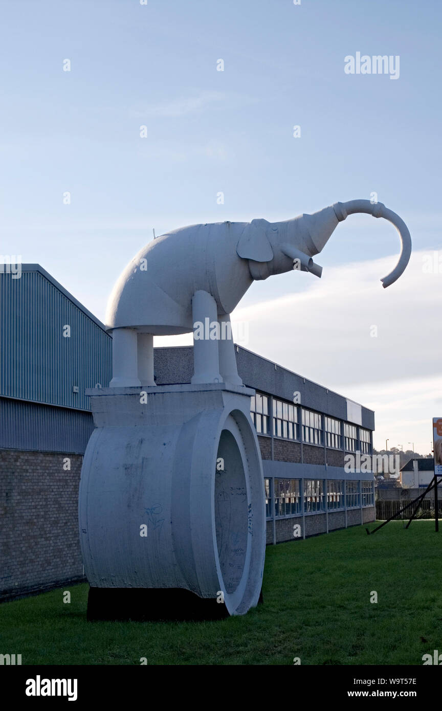 Elephant barbara hi-res stock photography and images - Alamy