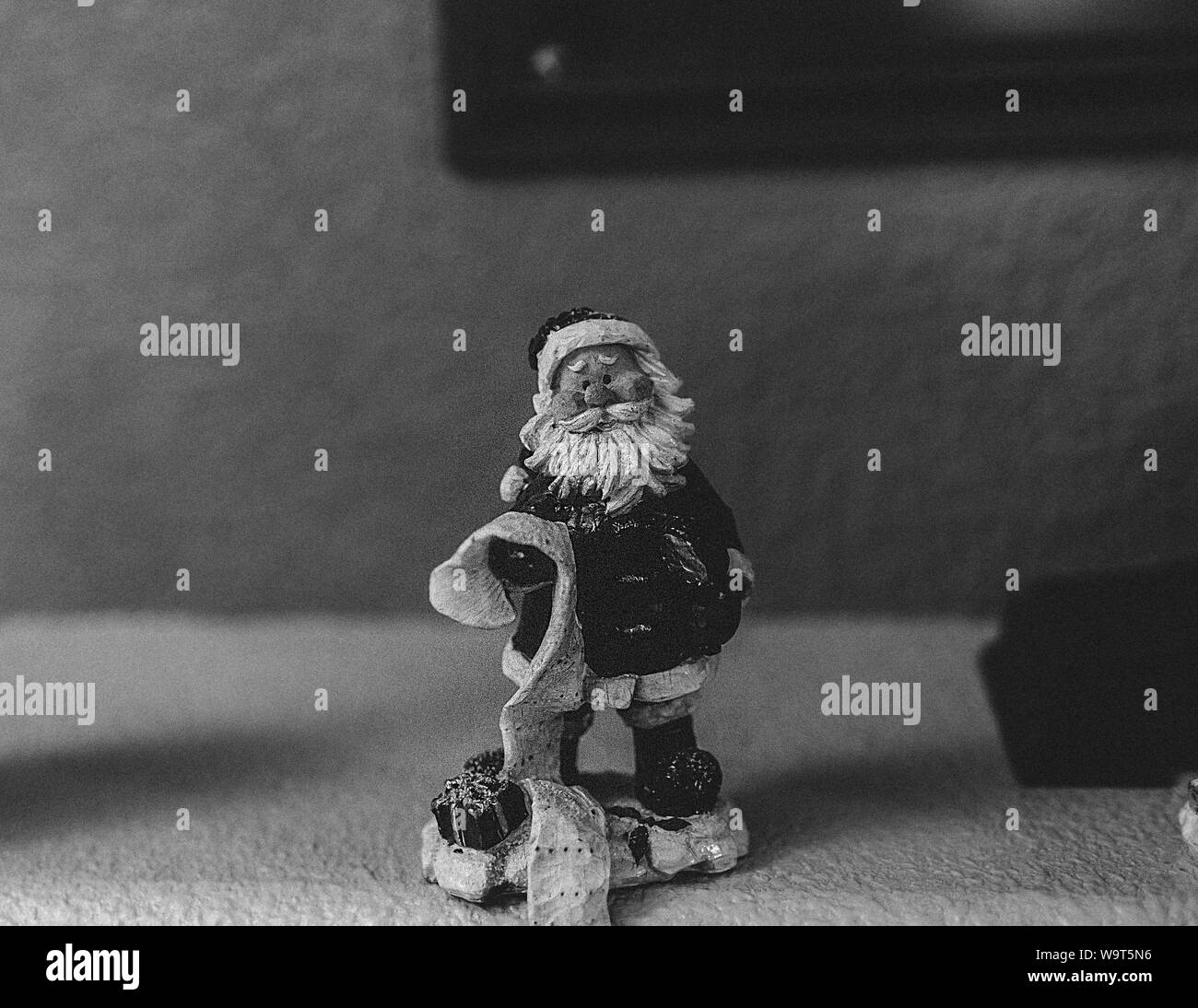Festive santa claus hat beard Black and White Stock Photos & Images - Alamy