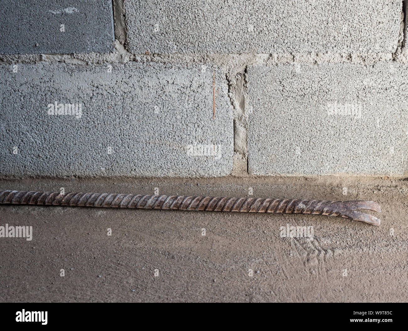 Concrete crowbar hi-res stock photography and images - Alamy