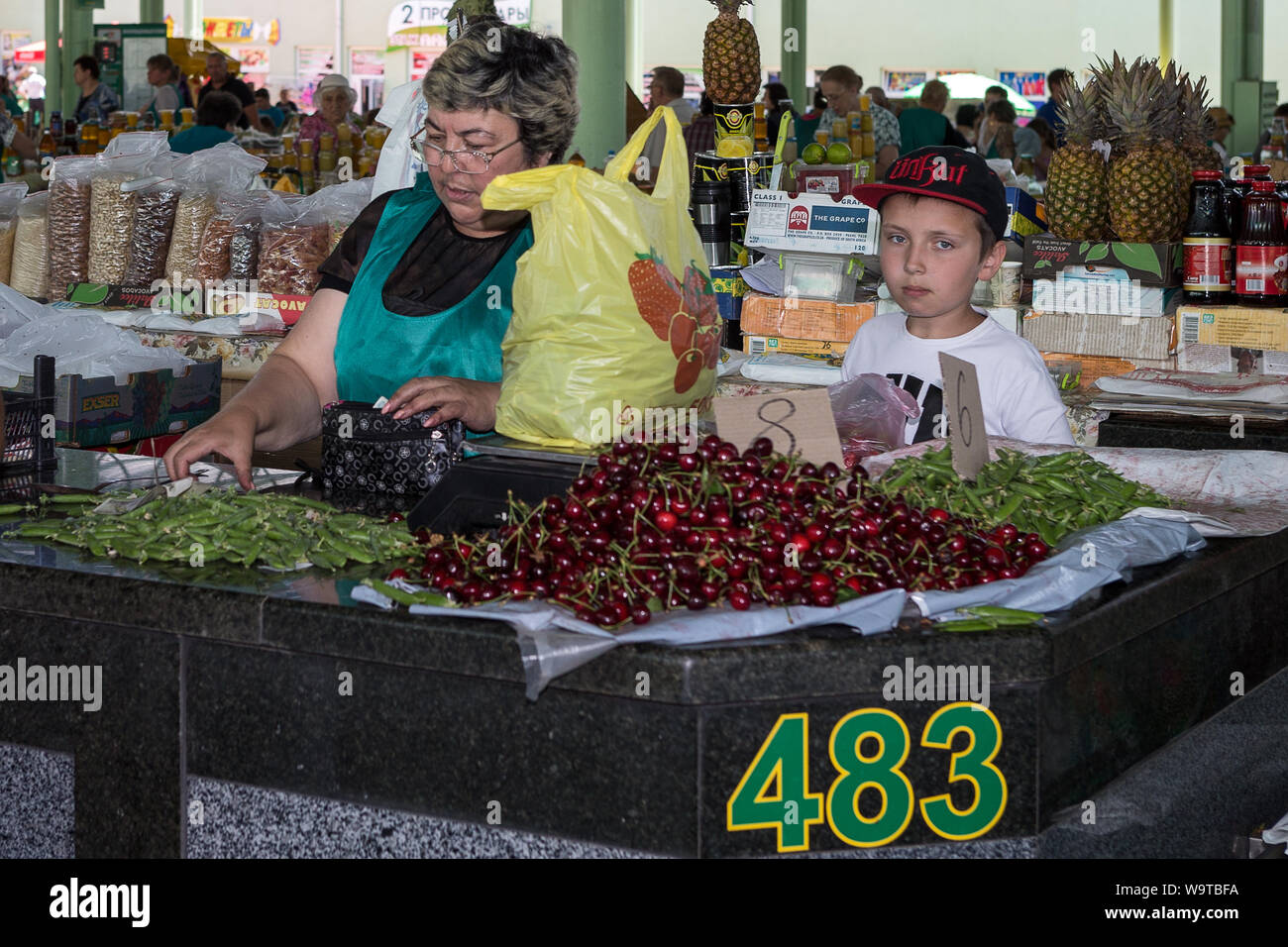 Tiraspol people hi-res stock photography and images - Alamy