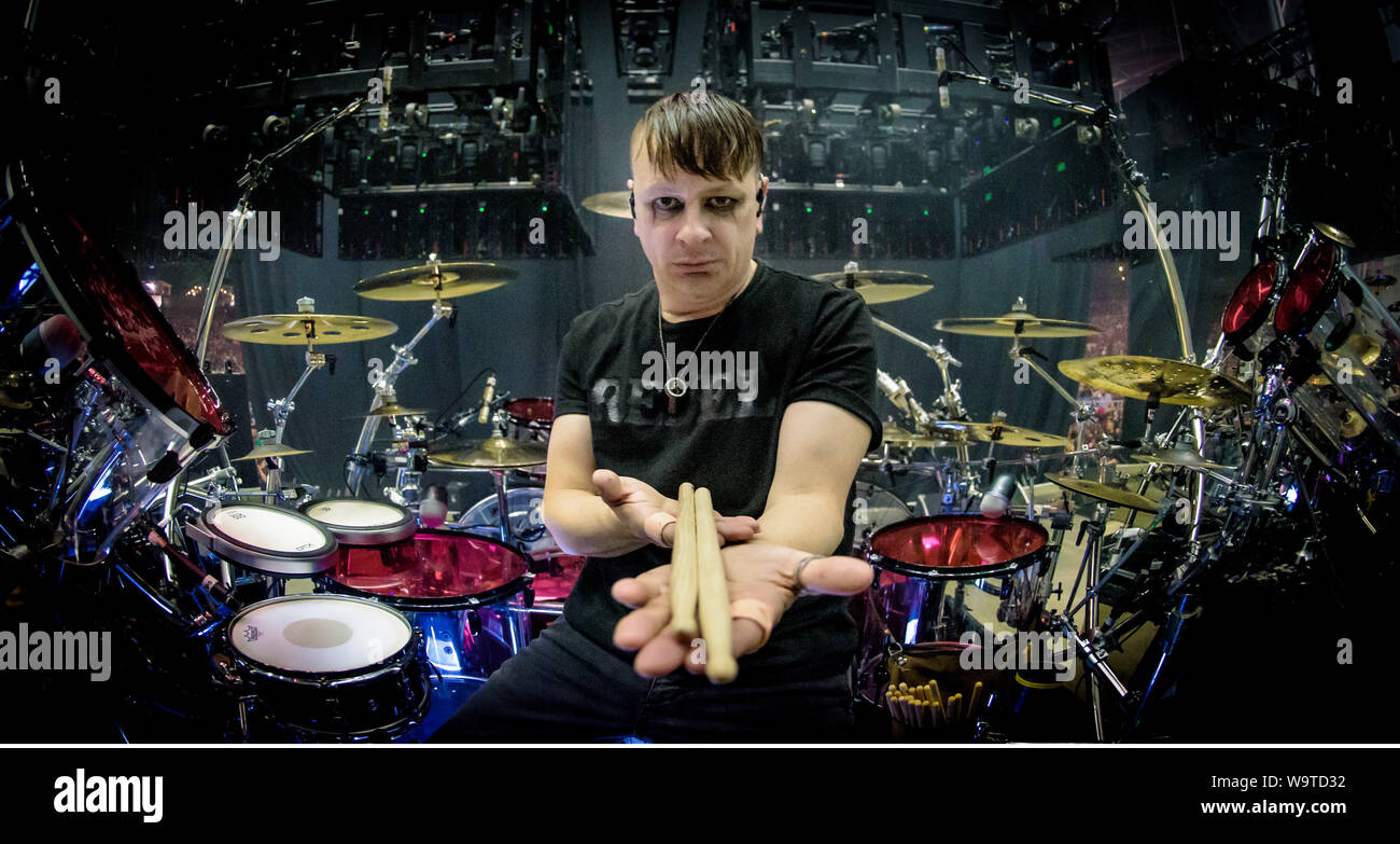 American nu metal hi-res stock photography and images - Alamy