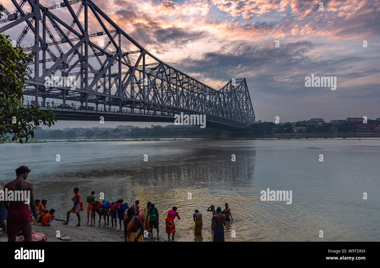 Bridges over ganges river hi-res stock photography and images - Alamy