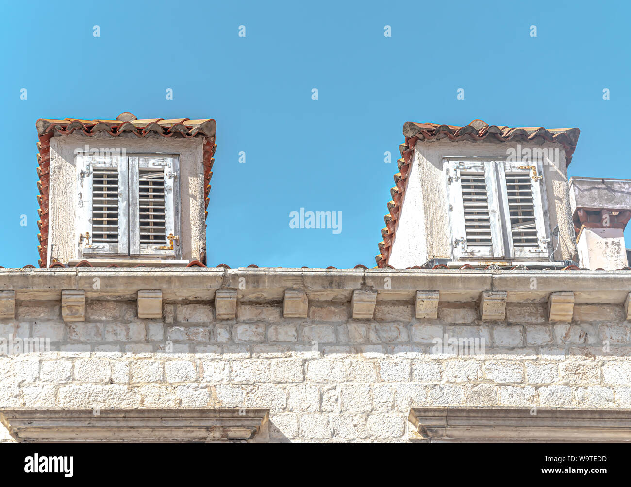 Shutter roof hi-res stock photography and images - Alamy