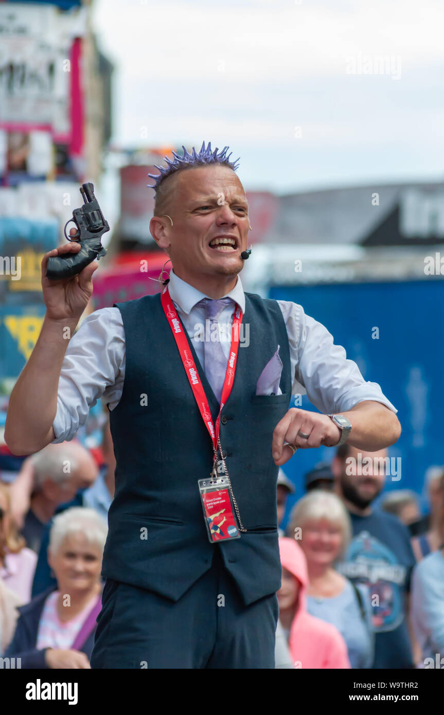 Edinburgh, Scotland, UK. 15th August, 2019. The street artist known as ...