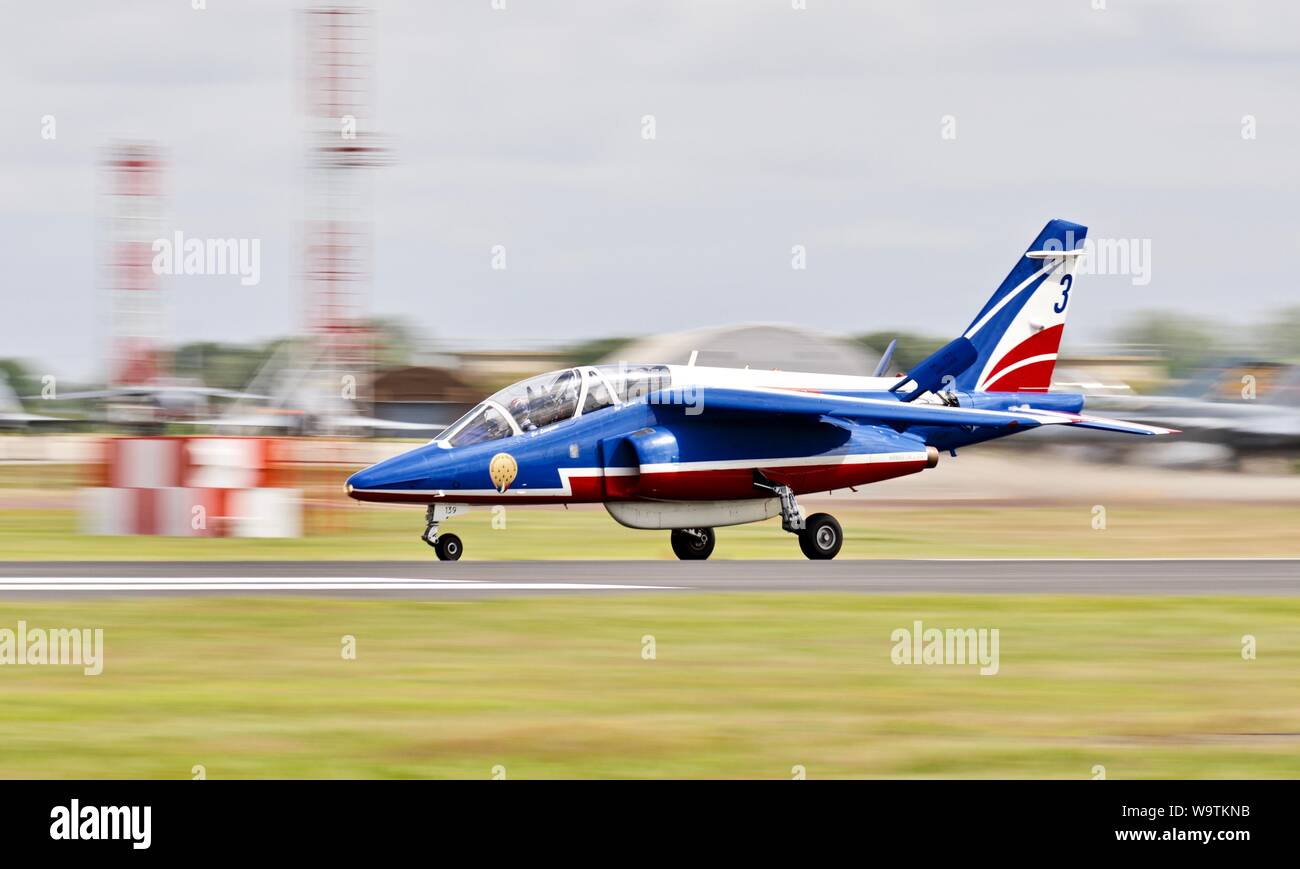 Alpha-jet from the French Air Force acrobatic flying team "Patrouille ...