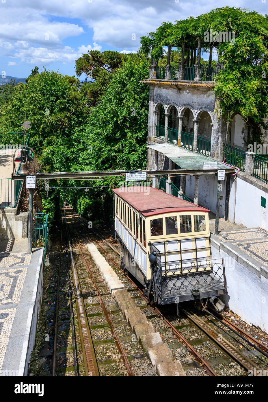 Funicular railways hi-res stock photography and images - Alamy
