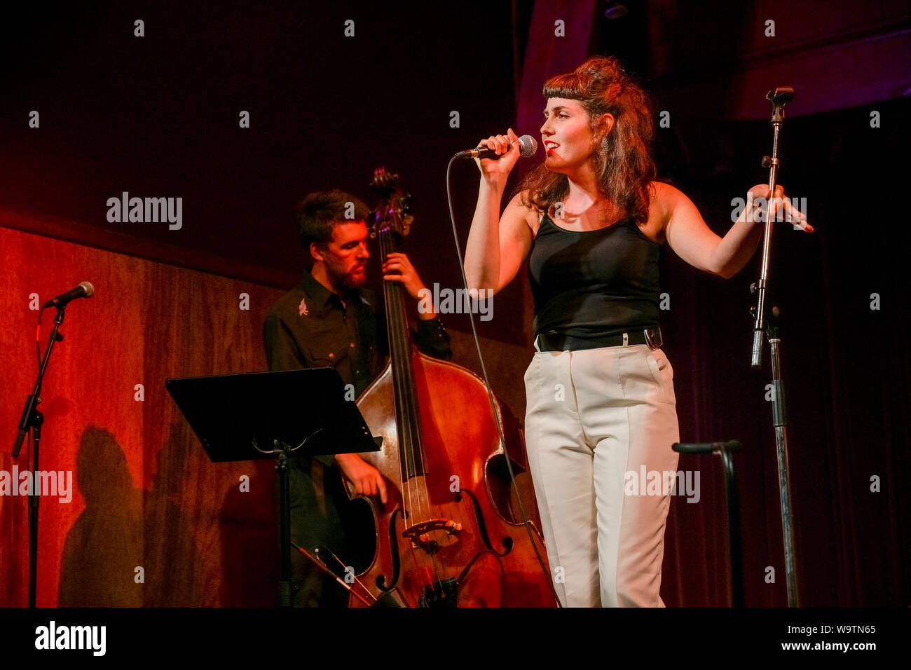 Sarah Jane Scouten, Rogue Folk Club, Vancouver, British Columbia ...