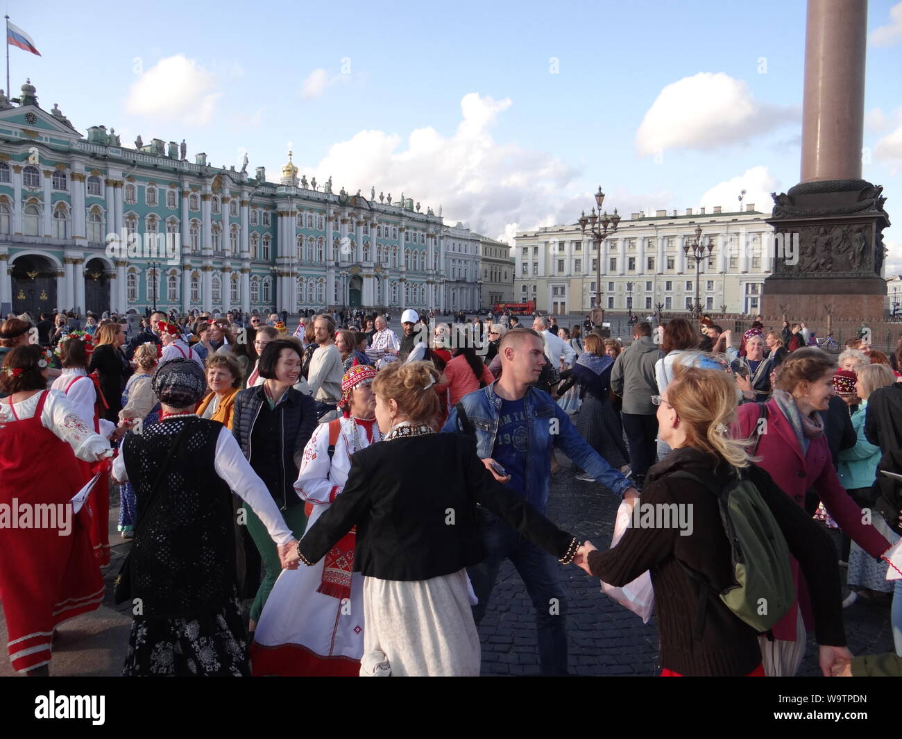 Khorovod dance hi-res stock photography and images - Alamy