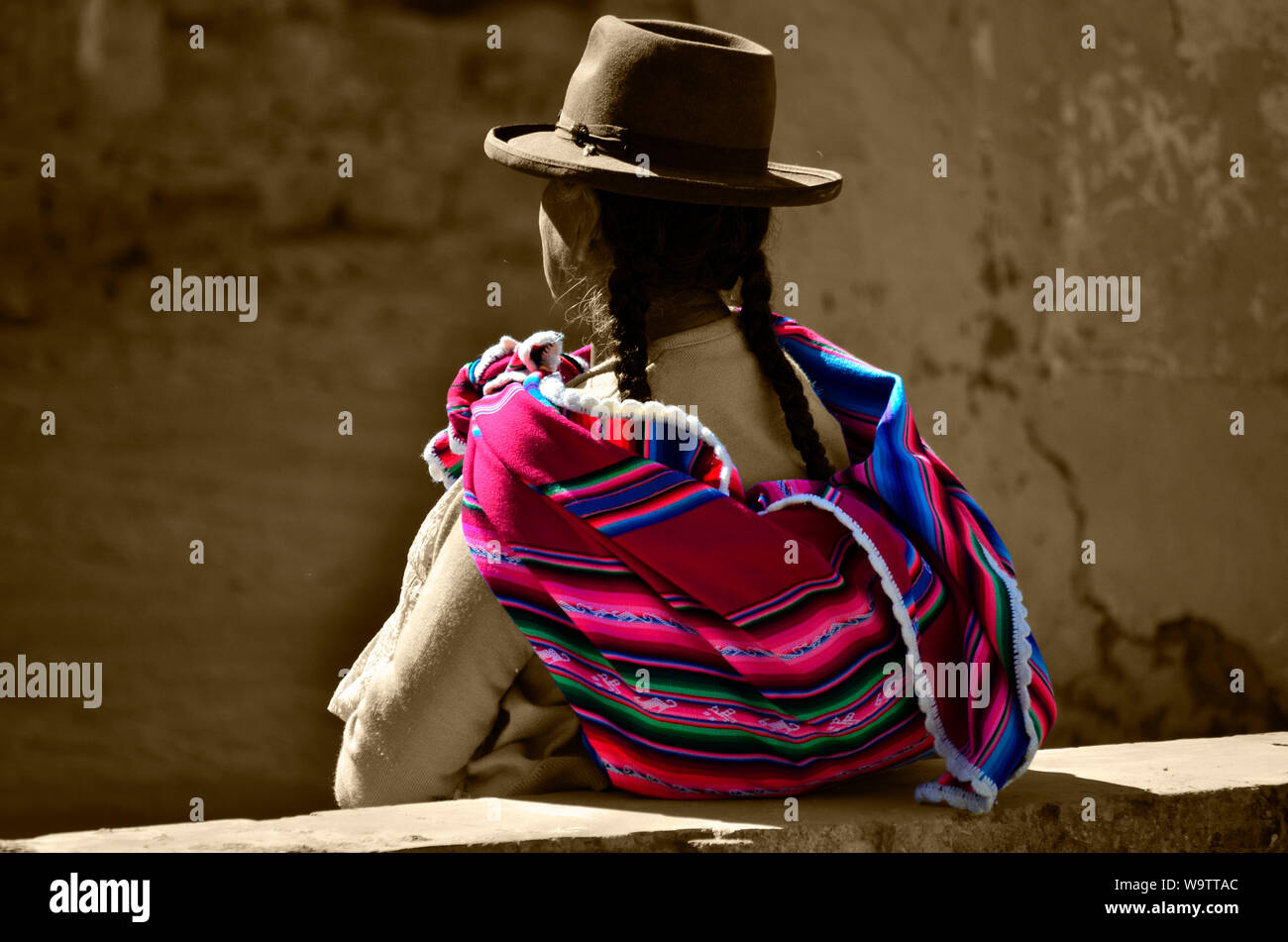 Women bolivian traditional dress hi-res stock photography and images ...