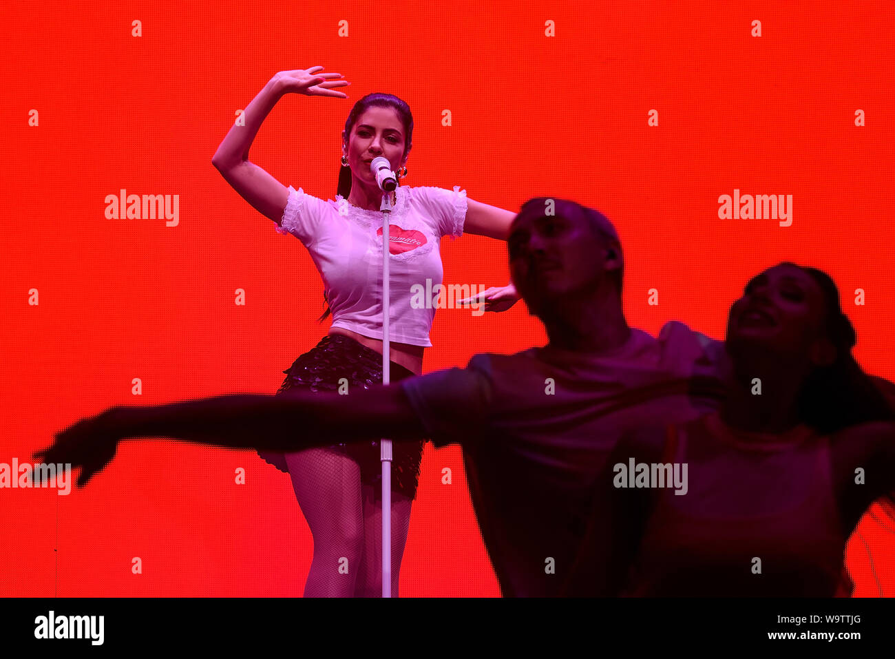 Marina singer hi-res stock photography and images - Alamy