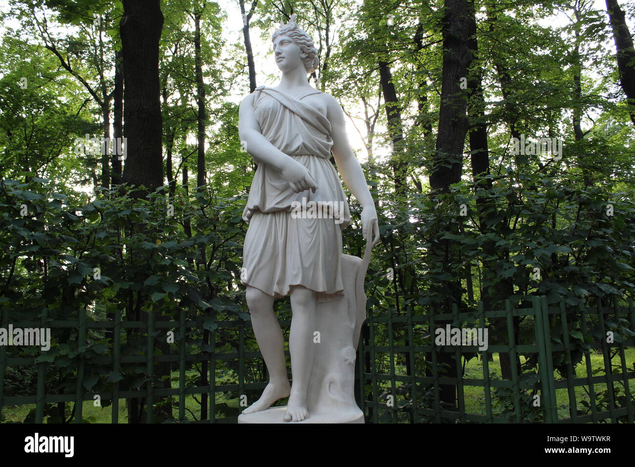 Zephyrus statue hi-res stock photography and images - Alamy