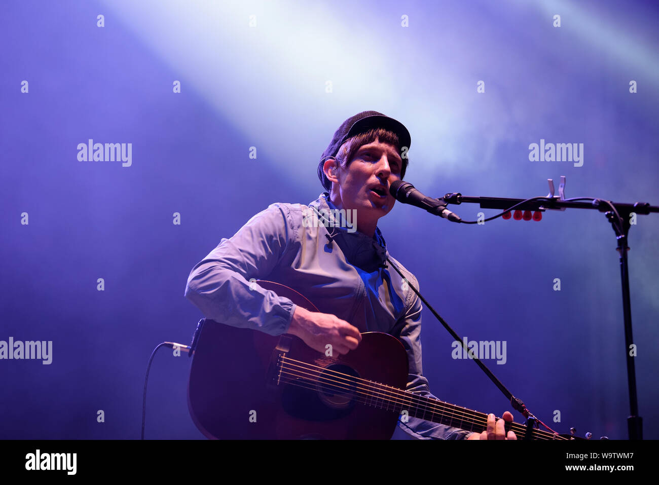 Glasgow singer songwriter gerry cinnamon hi-res stock photography and ...