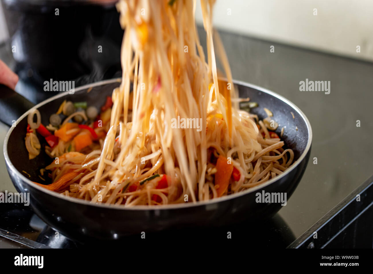 Preparing a stir fry Stock Photo - Alamy
