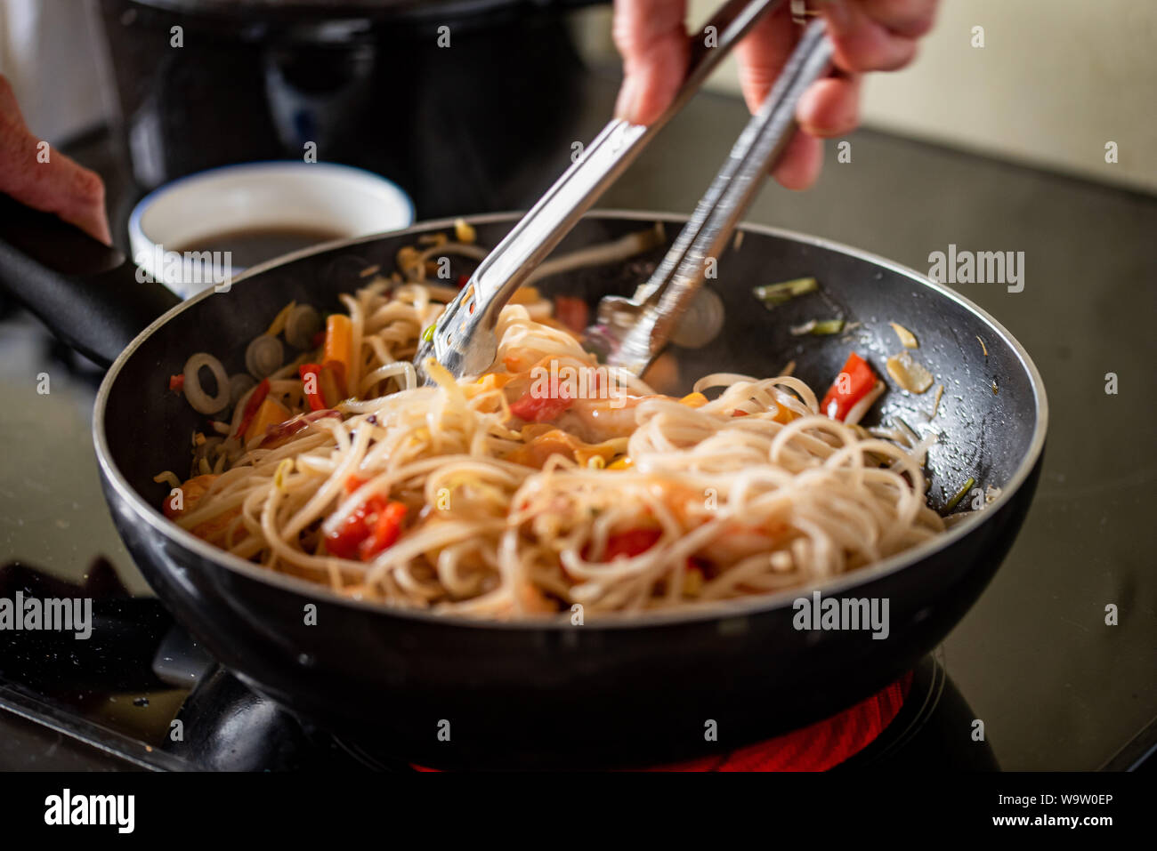 Preparing a stir fry Stock Photo - Alamy