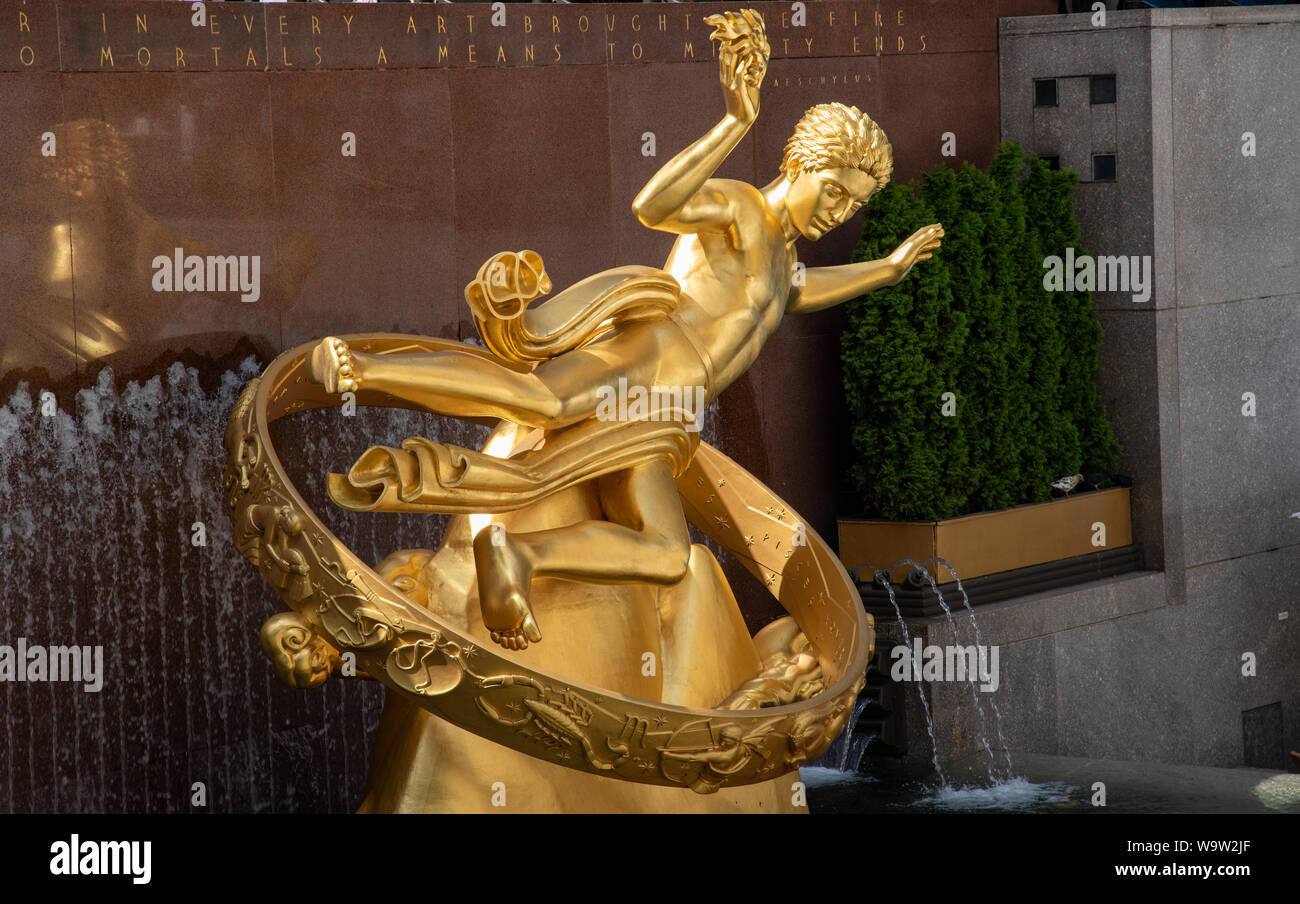 Statue of Prometheus in the Rockefeller Center in the heart of ...
