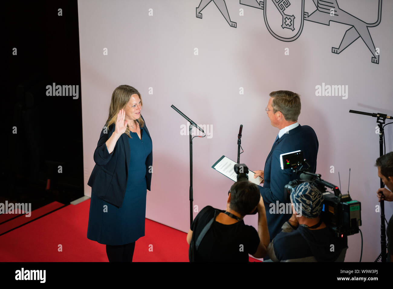 Elected schaefer hi-res stock photography and images - Alamy