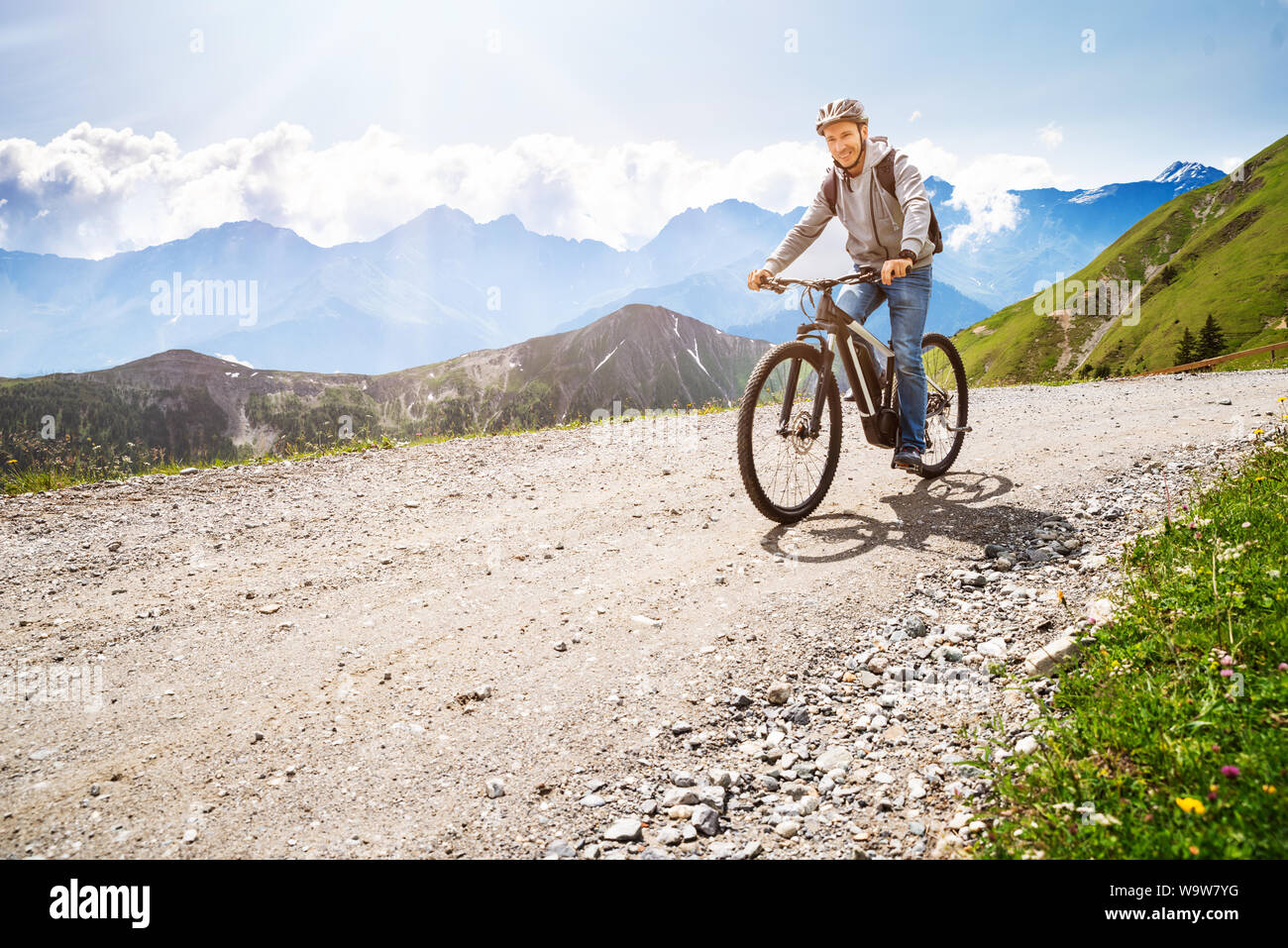 Alps electric hi-res stock photography and images - Alamy