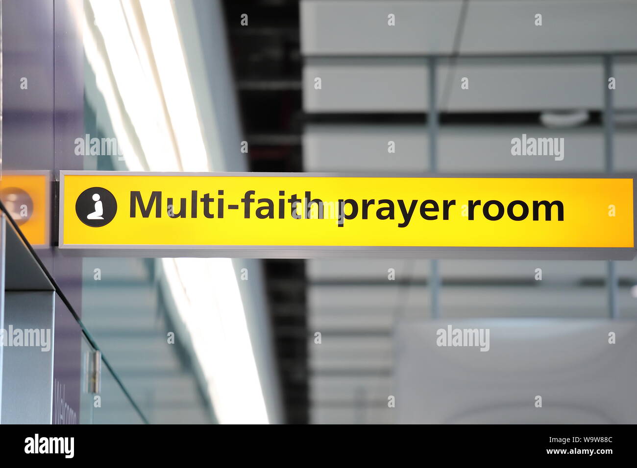 Prayer room sign hi-res stock photography and images - Alamy