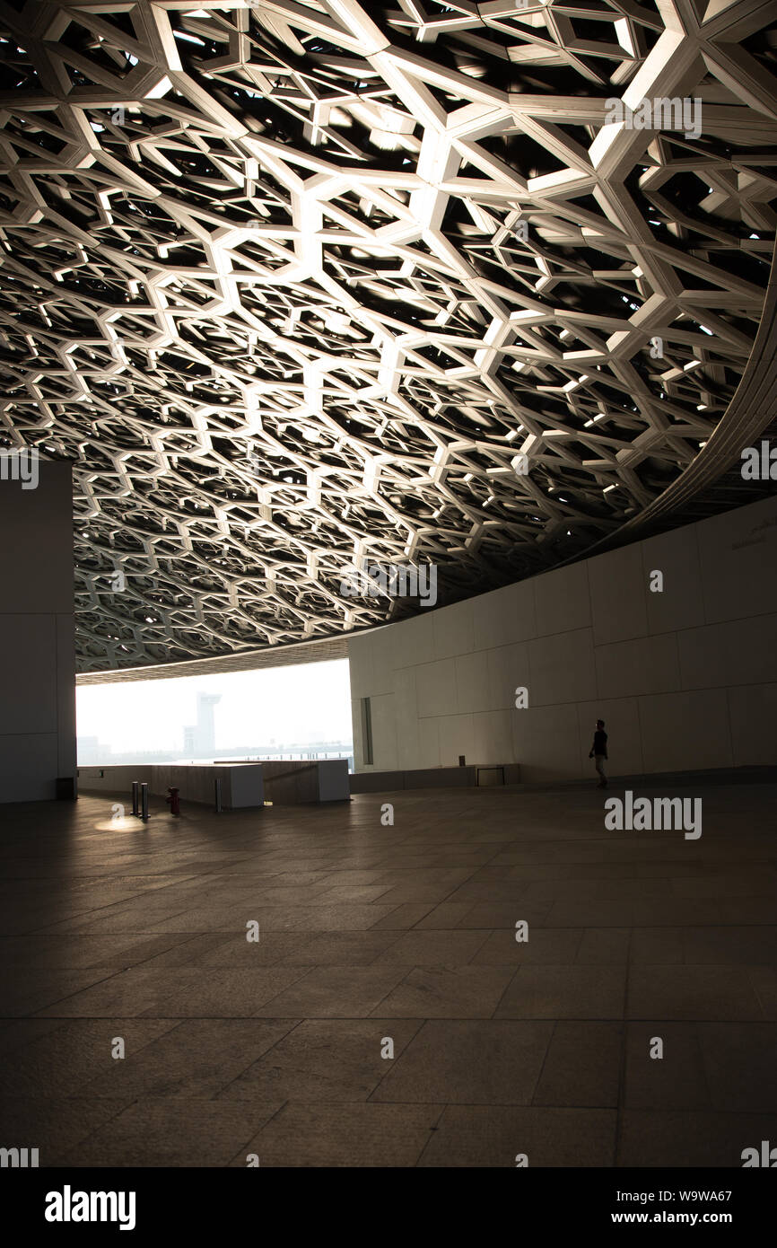 Louvre dome roof hi-res stock photography and images - Alamy