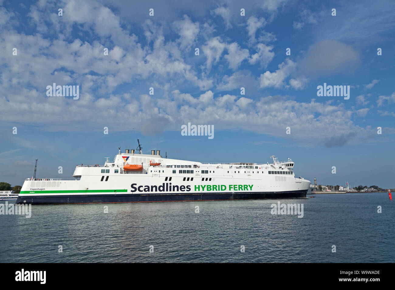 Scandlines hybrid hi-res stock photography and images - Alamy